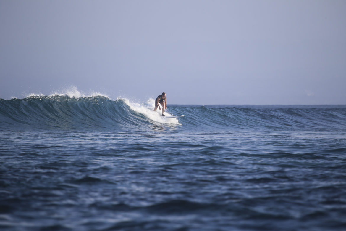 Six ways to make peace with your surfing fears – SURF SISTAS
